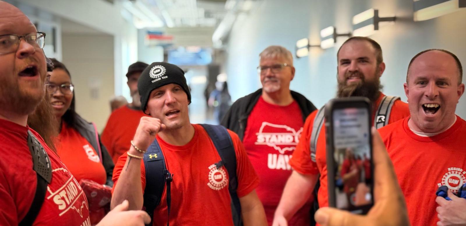 The Art of Organizing: 18 Tips from a Veteran Union Organizer | Labor Notes