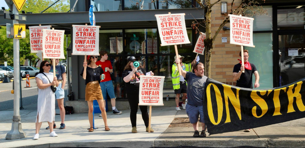 Portland Grocery Workers Strike Together | Labor Notes